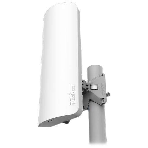 MikroTik mANTBox 52 15s Dual-Band Base Station with Built-in Sector An ...